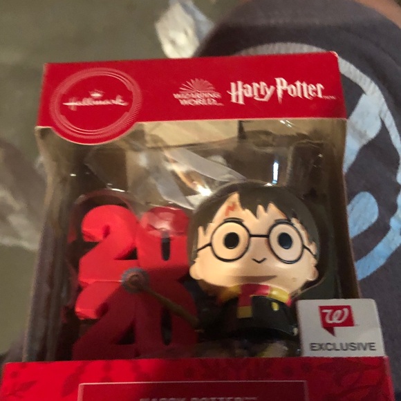 Hallmark | Holiday | Hallmark Harry Potter Ornament With Red And Black ...